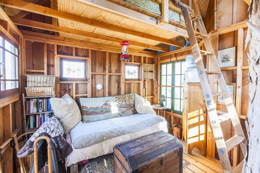 Treehouse Hotel? Top 15 Magical Treehouse Around The World You Can Rent ...